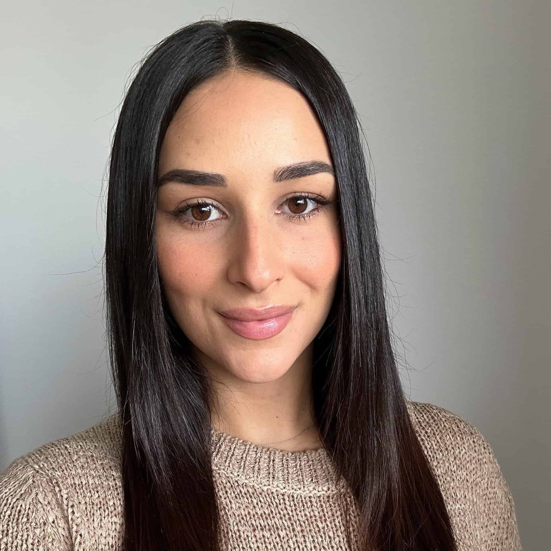 Yasemin E - TherapyPro